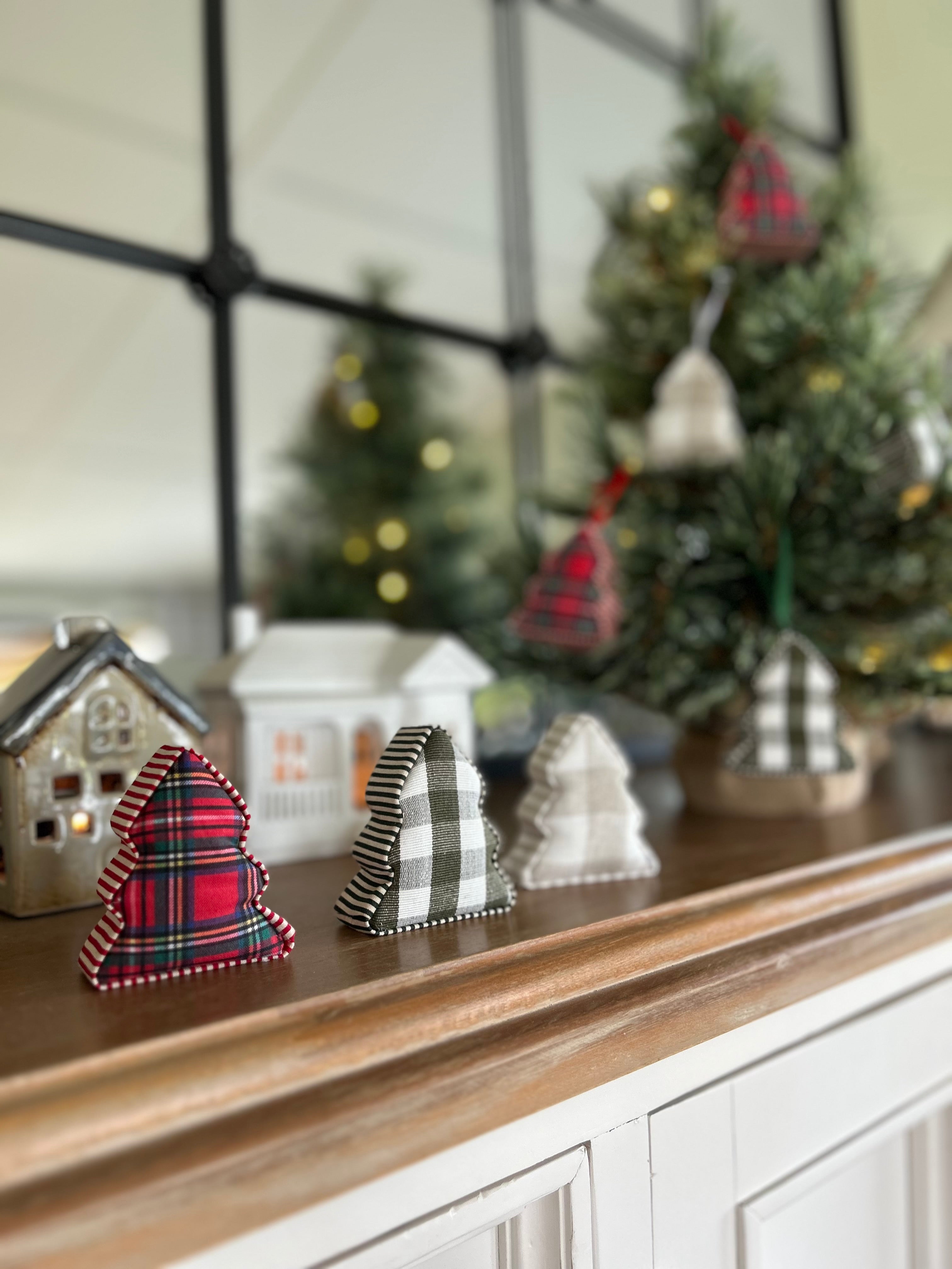 Little Trees Christmas Decorations – Little Burrow Creative